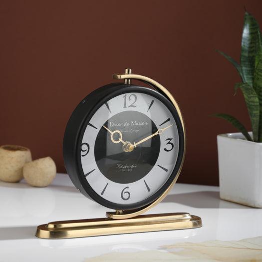 Aleksi Round Decorative Aluminium Table Clock For Home & Office Desk – IKIRU