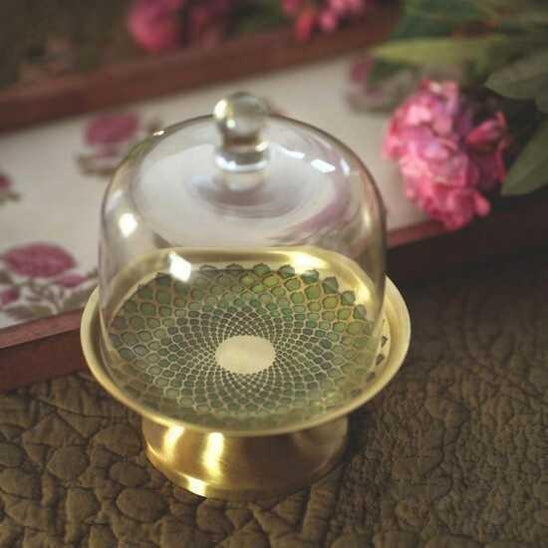 Buy Cloche & Transparent Glass Bell Jar | Upto 40% Off - Ikiru — IKIRU
